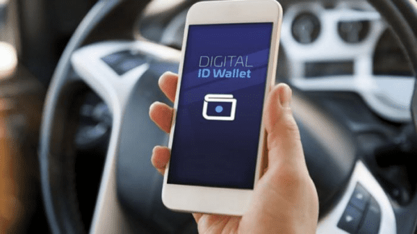Τι είναι το Car Wallet και πότε θα βγει η εφαρμογή για τα στοιχεία των ...